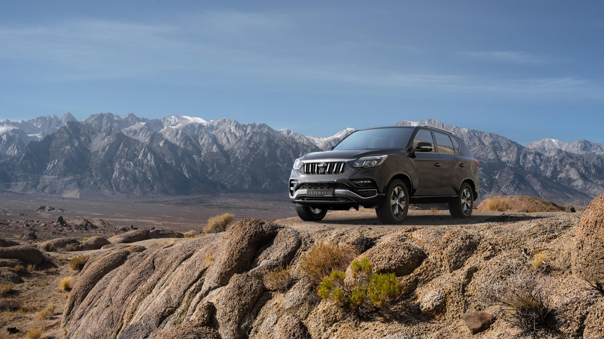 Mahindra launches the BS6 Alturas G4 - CarThrust