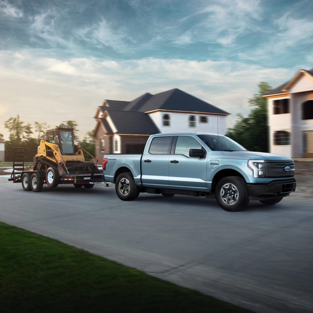 Ford unveils the F-150 Lightning Pro - CarThrust
